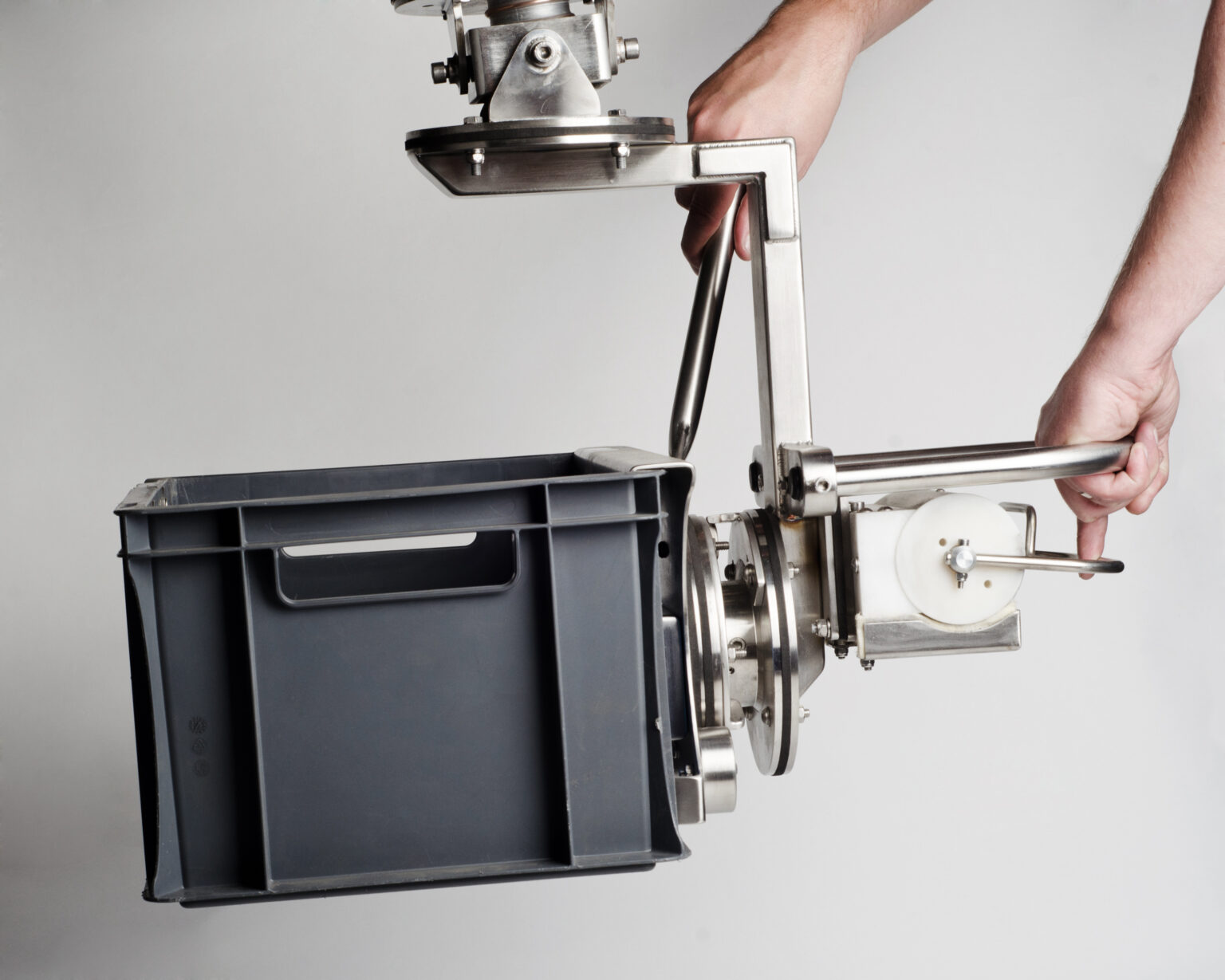 How Does a Vacuum Lifter Work? | Palamatic